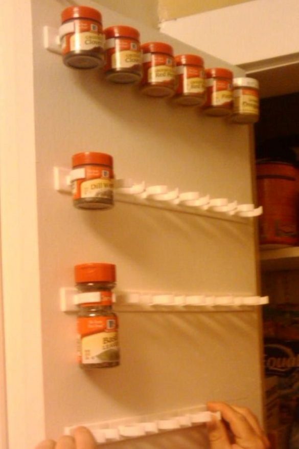 37 Easy DIY Spice Storage Ideas - Citchen